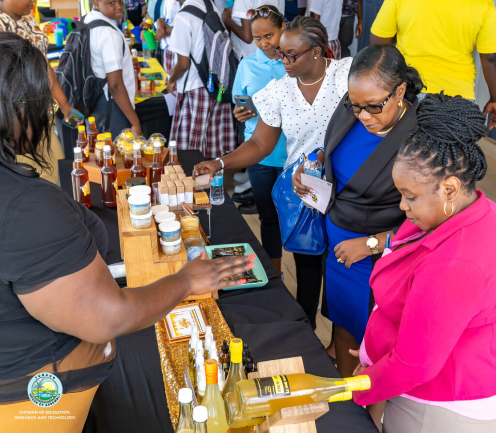 Memories Of The ‘Bees and Teas’ Buzz Event at THTI - Tobago Hospitality ...
