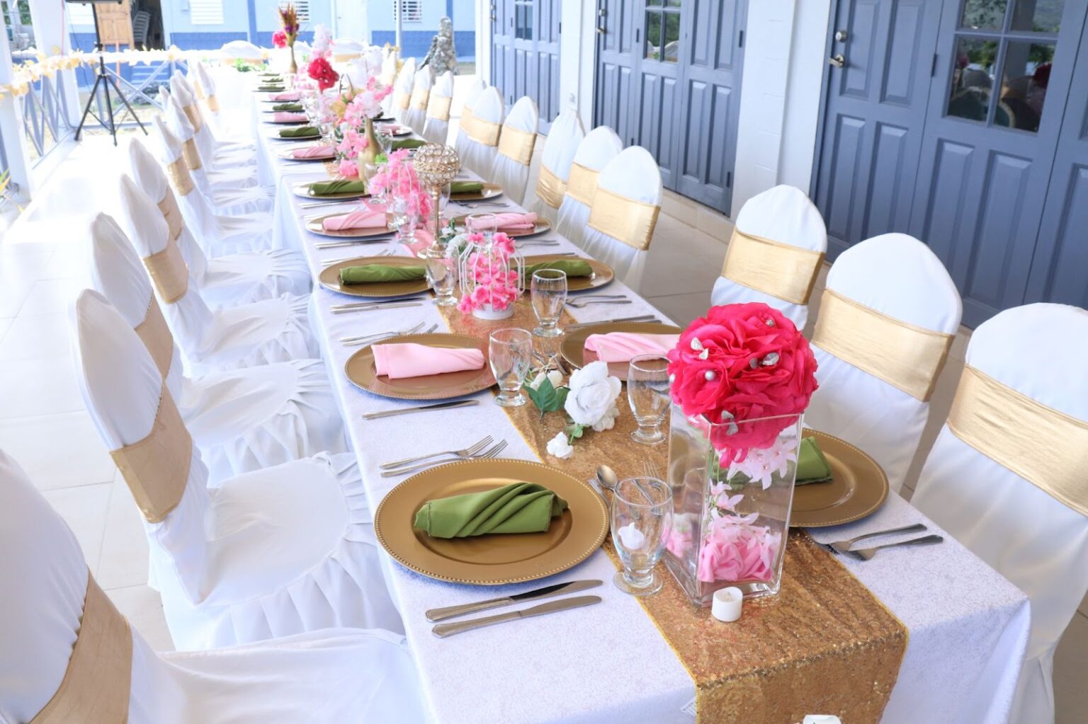 Table Manners: Proper Utensil Usage and Placement - Tobago Hospitality ...